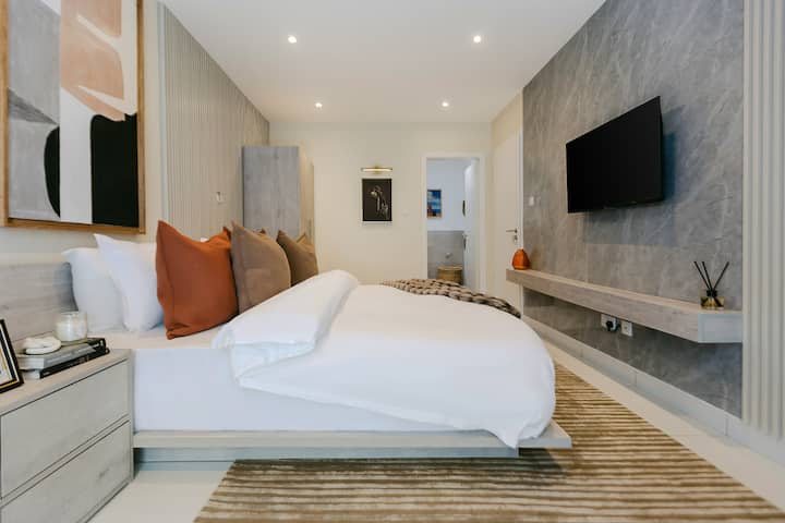 Tailored Modern Comfort 1br Apt At Loxwood House - Ghana