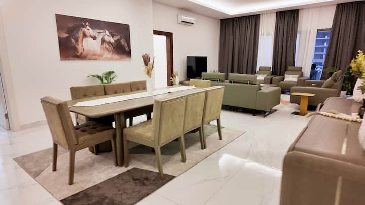 Luxury 3 Bedroom Apartment - Kinshasa