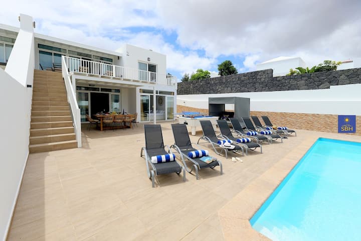 Bella - Playa Blanca With Pool And Air Con - Playa Blanca, España