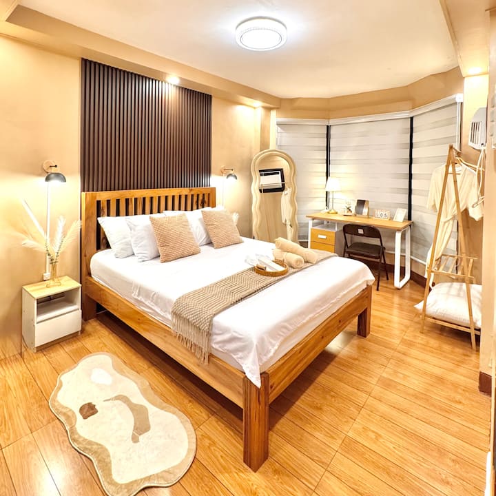 Casa Clique Staycation W/balcony Near Naia T3 - Pasay