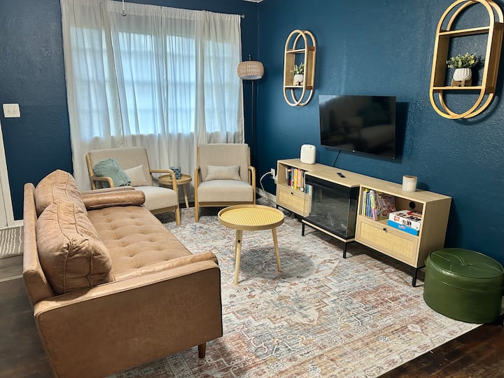 Glen Street Retreat - 5 Miles To Dickson! - Fayetteville, AR