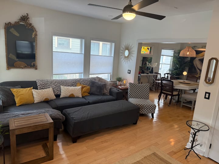 Modern Amenities, Steps To Beach, Great For Couple - Asbury Park, NJ