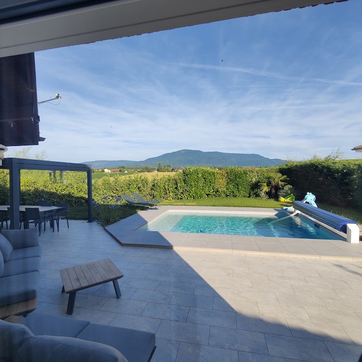 Villa Avec Piscine à 1 Minute De Genève - Douvaine