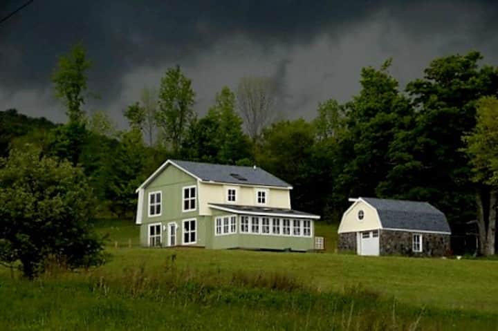 Hollowwink Cottage
Coming Spring 2026 - Bovina, NY
