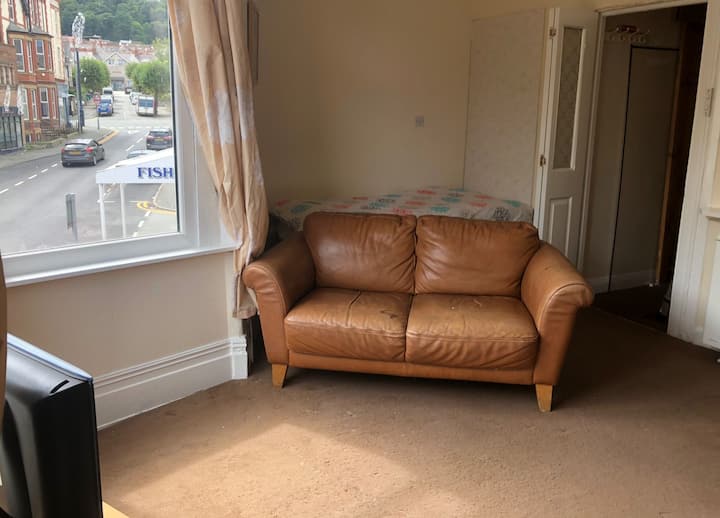 Self Contained Flat, Colwyn Bay - Colwyn Bay