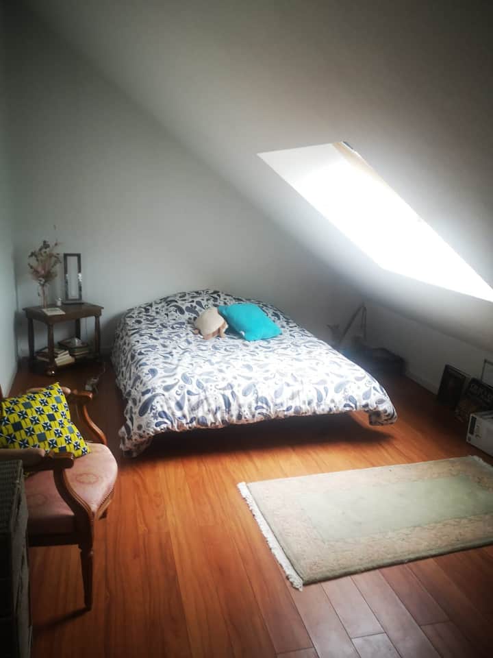 Chambre Dans Maison De Ville 10mn Gare - Besançon