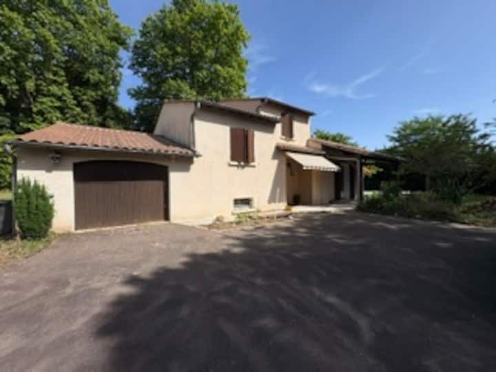 Maison Avec Piscine à Bergerac Ville - Périgord