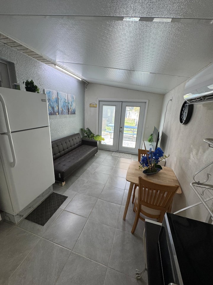 Quiet And Private Place - Temple Terrace, FL