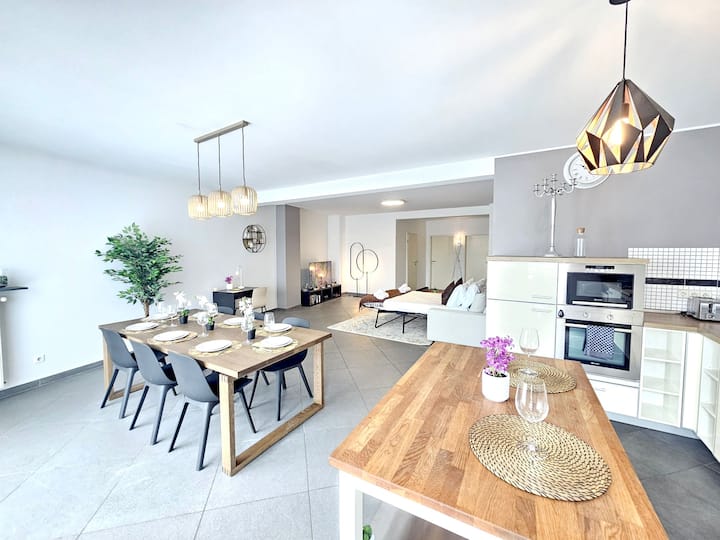 Well-appointed 2br Flat With Terrace&parking - Luxemburg (Stadt)