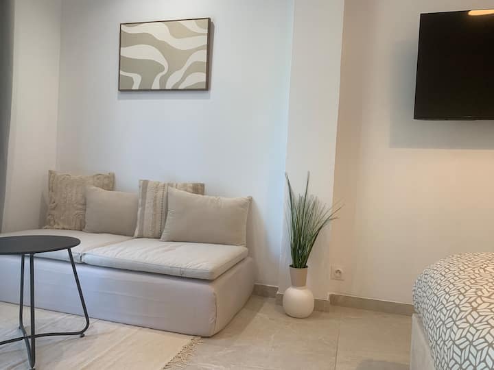 Studio Indépendant Jrdin Piscine - Grasse