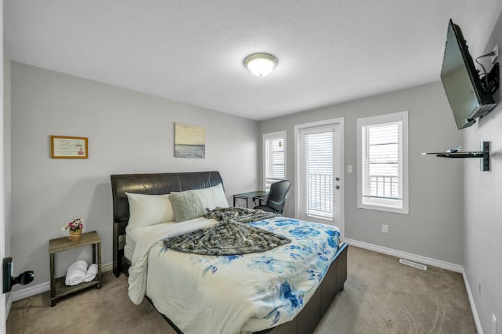 Fabulous_1bedroom4_balcony_quiet - Ajax
