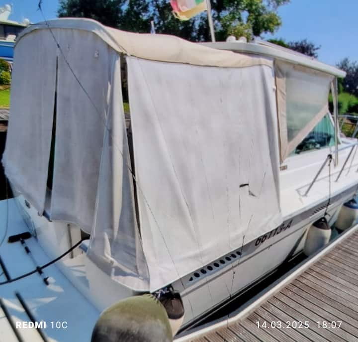Boot Timi Hausboot. - Monfalcone