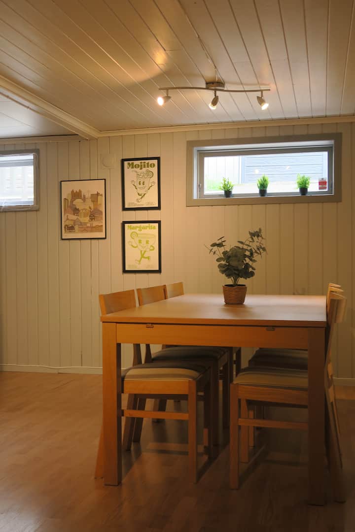 Koselig Tre-roms Kjellerleilighet Nært Strand - Stavanger