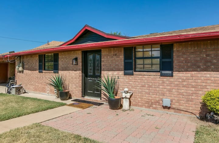 Paradise Inn - San Angelo, TX