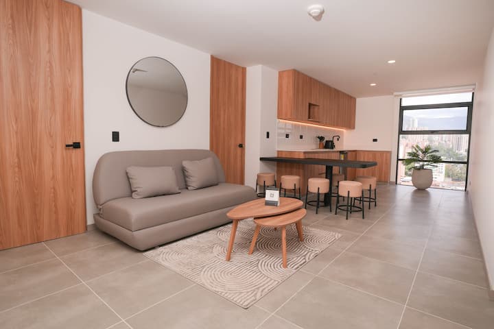 19th Floor 3br W/ Cowork & Jacuzzi –El Poblado Gem - Medellín