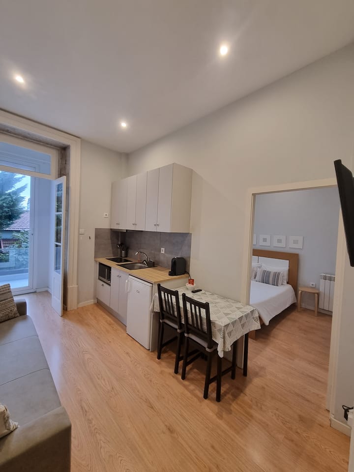 Estúdio Em Casa Típica Do Porto - Porto