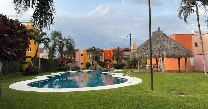 Casa Cómoda A Precio Accesible - Estacas