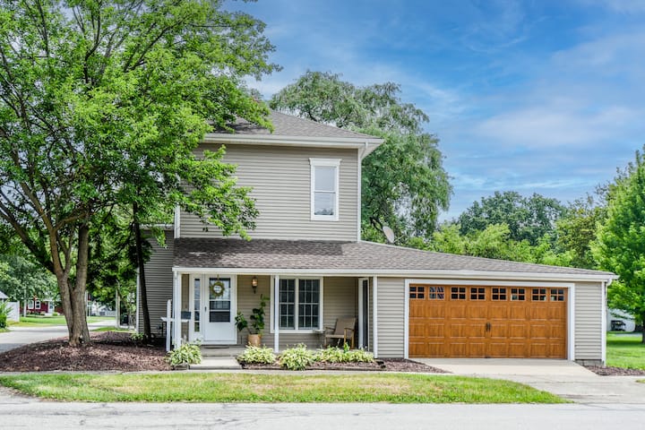 Modern Home • Walk To Downtown - Dublin, OH