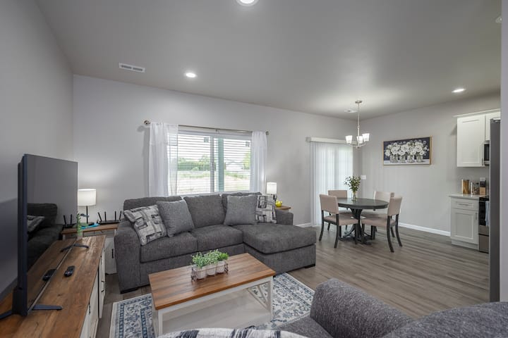 Townhome At Pelican Point - Moses Lake, WA