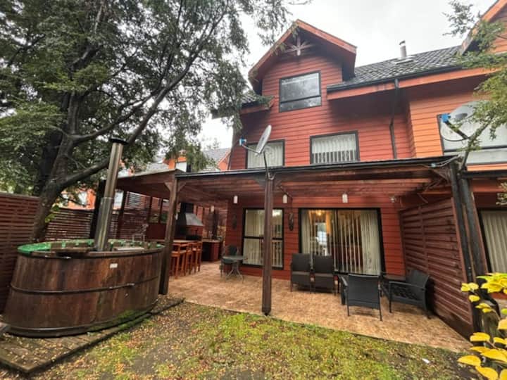 Acogedora Casa En Condominio - Pucon