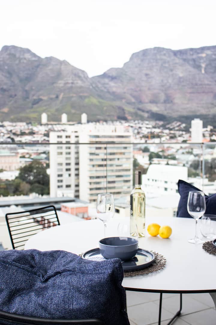 Sensational Modern Stylish Apartment - Cape Town