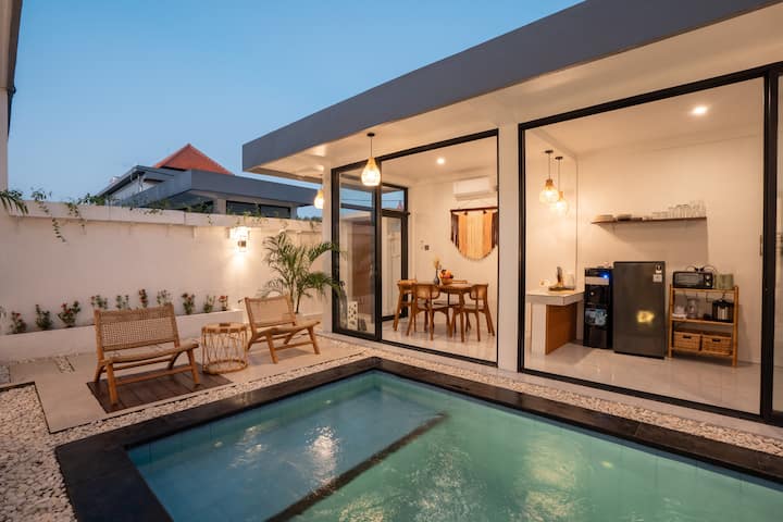 3 Mins From Batu Bolong Beach, Villa Mas 1 - Canggu