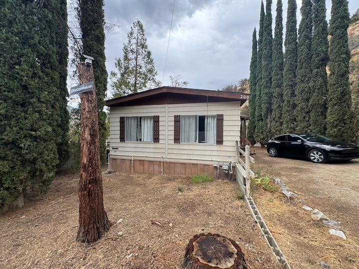 Mountain View Retreat - Frazier Park, CA