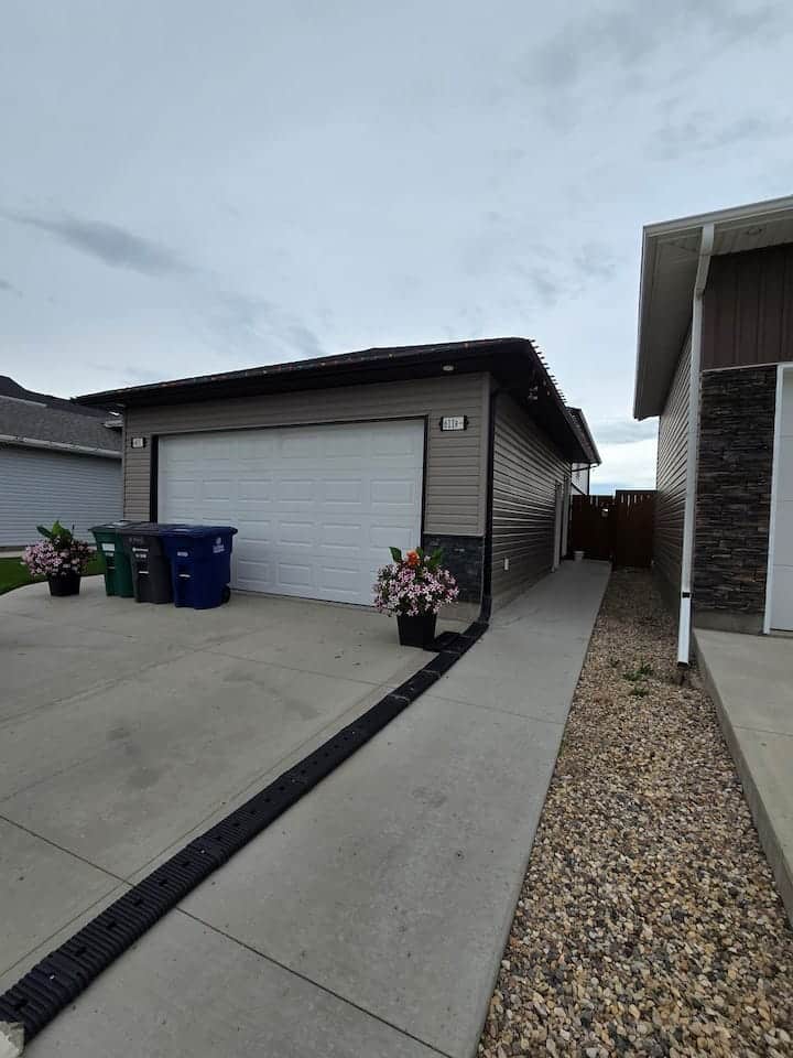 A Charming Home Away From Home. - Saskatoon