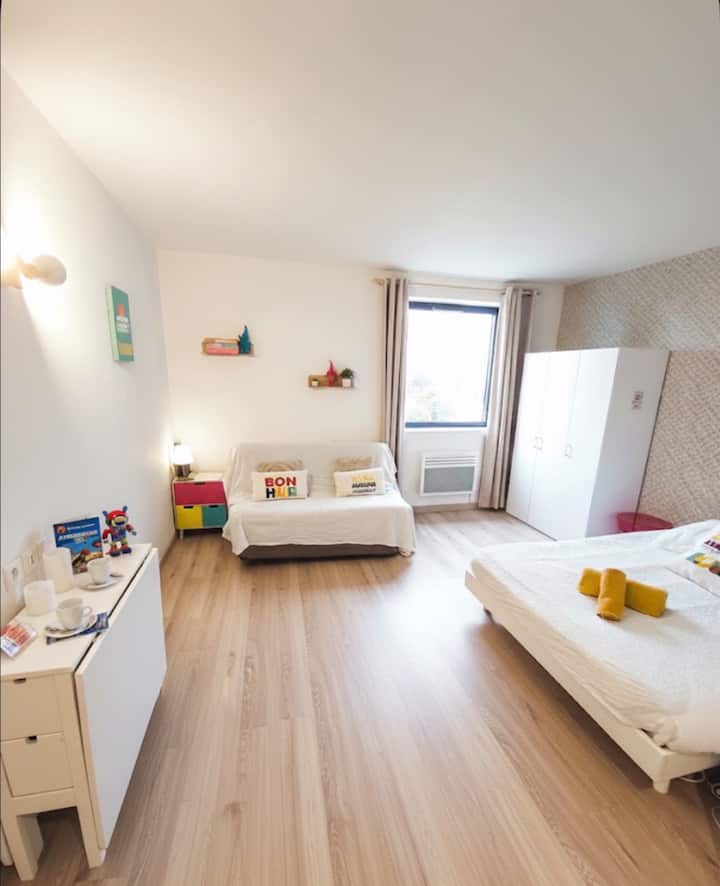 Studio Cosy Futuroscope – Parking Gratuit & Wi‑fi - Chasseneuil-du-Poitou