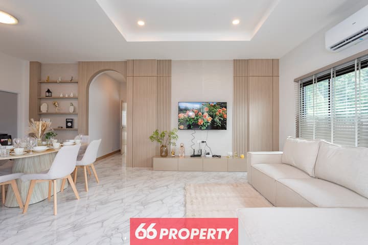 Minimalist Modern Home, Smart Tv, Kitchen - Chiang Mai