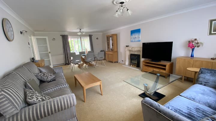 Coastal Retreat In Pevensey Bay - Pevensey Bay