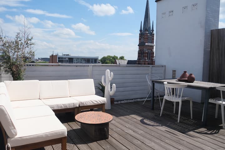 Petit Penthouse W/ Terrace! - Antwerpen