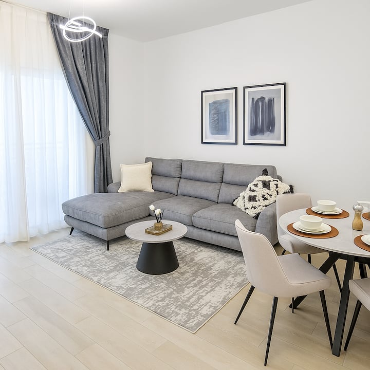 Modern 2bhk Near Ferrari World, Sea World Yas Mall - Abu Dhabi