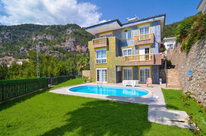 Alanya'nın Elit Villa Bölgesi - Alanya