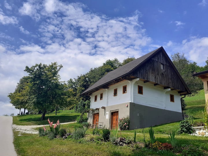 Apartment Pajčevina On The Hayrack - Šibenik, Slovenia