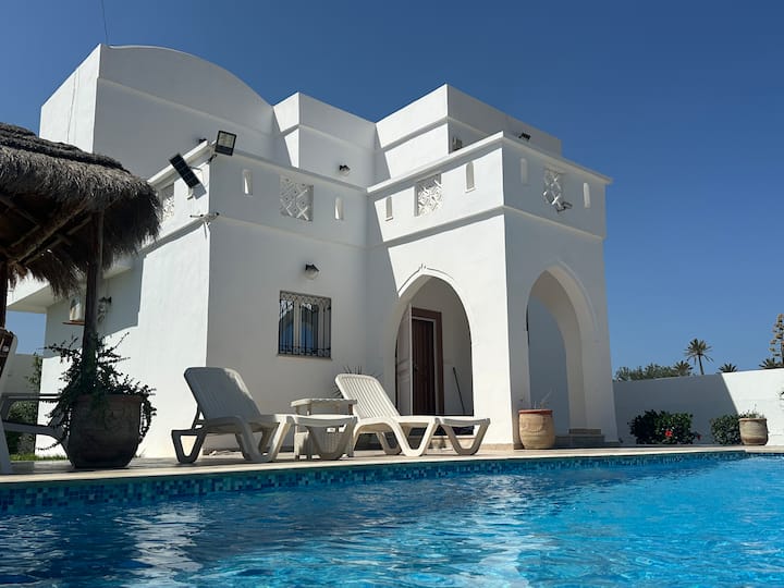 Villa Chaleureuse Et Intime - Djerba