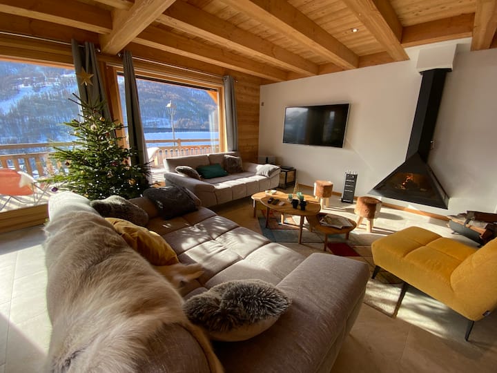 Chalet Panoramique | Vue, Jacuzzi, Sauna, Cheminée - La Salle-les-Alpes