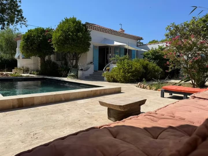 Belle Maison Provençale Piscine, Mer, Climatisée - La Seyne-sur-Mer