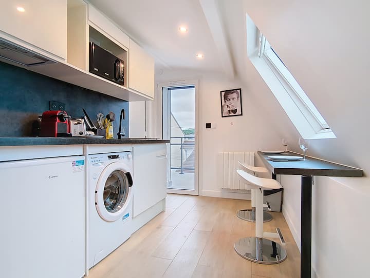Appartement "Vie D'artiste" - Lumineux Et Moderne - Colombes