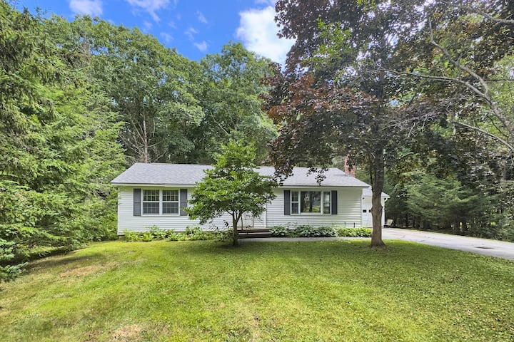 Woodcrest Hideaway - Camden, ME