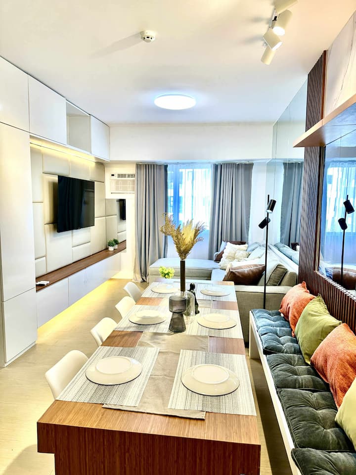 Spacious Two Bedroom With Pool View - Iloilo - Iloilo City