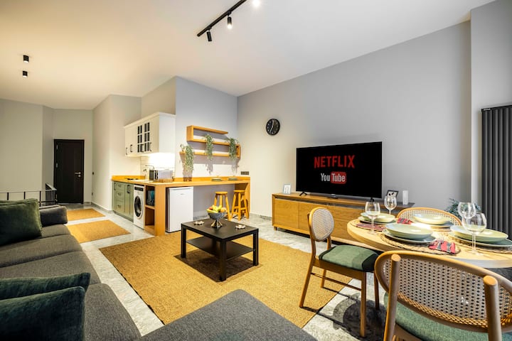 3-room House With Garden In Cihangir With Elevator - Maslak