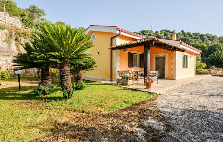3 Bedroom Beautiful Home In Ragusa - Ragusa