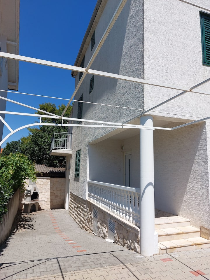 Dvoetažni, Mirni Kutak - Vodice