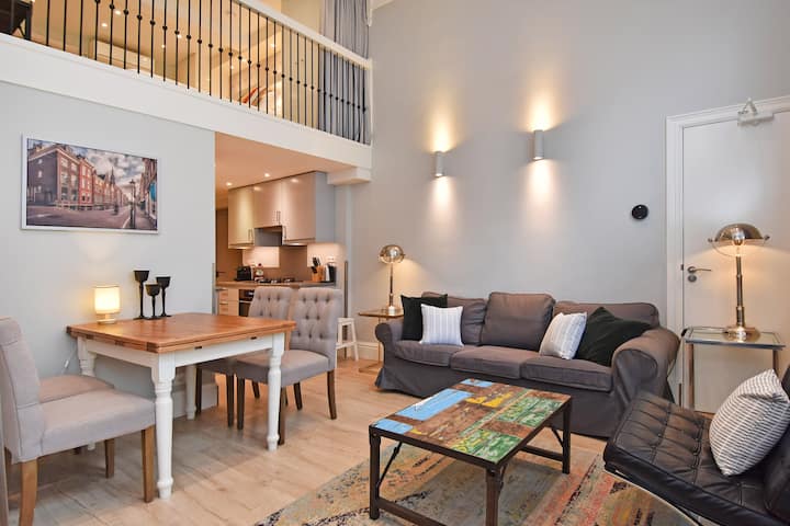 Park Central Executive 86b - The Hague