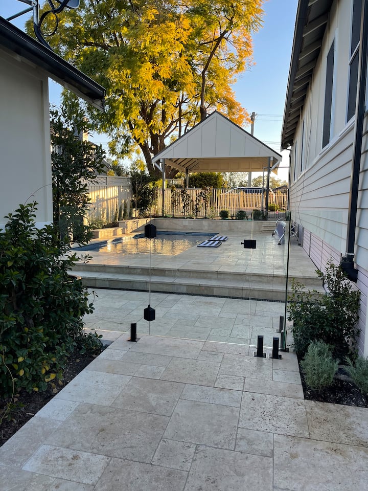 Adam’s Hall 1900s School House - Blue Mountains