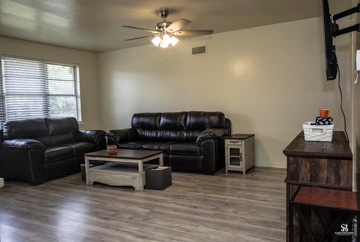 Cozy Spot Near Airforce Base - Shreveport