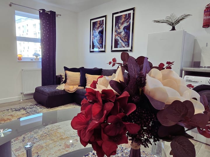 Cozy 1-bed Apartment| London - Watford