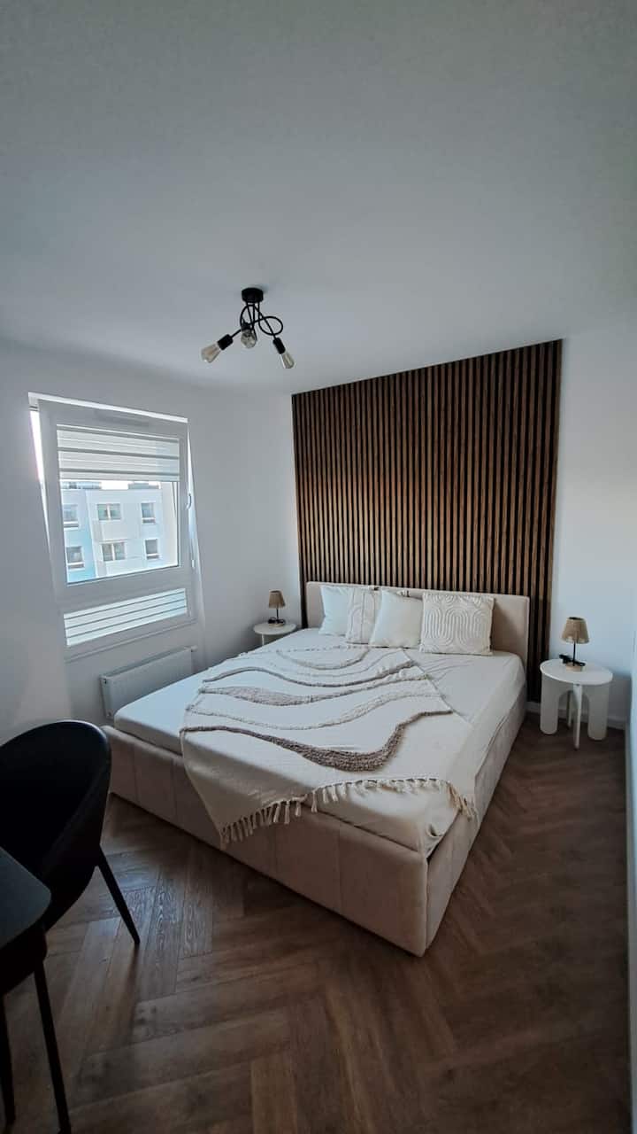 Zieleń I Spokój Nowe Mieszkanie Z Garażem I Balkon - Wrocław