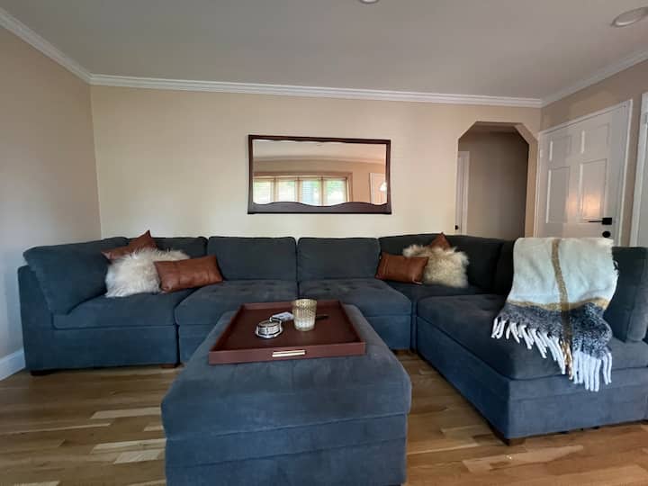 Bethpage St Park 20 Mins 2br 1ba Office 5 Nite Min - Deer Park, NY